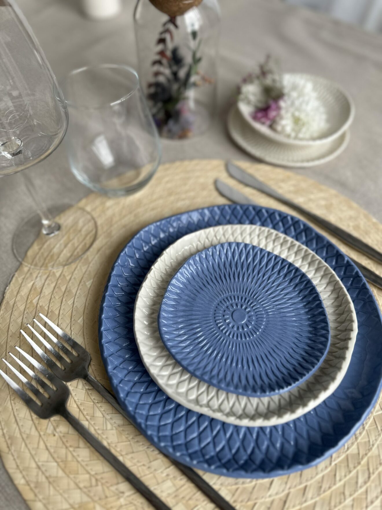 Plates | Infinity Porcelain Blue – Maison Azoulay